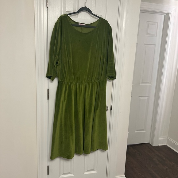 Dresses | Loudbodies 4x Green Velvet Lucy Dress | Poshmark